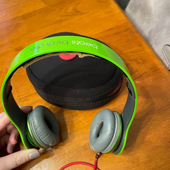 Beats by Dre | Headphones | Dr Dre Beats Solo Headband Plug In Wire ...